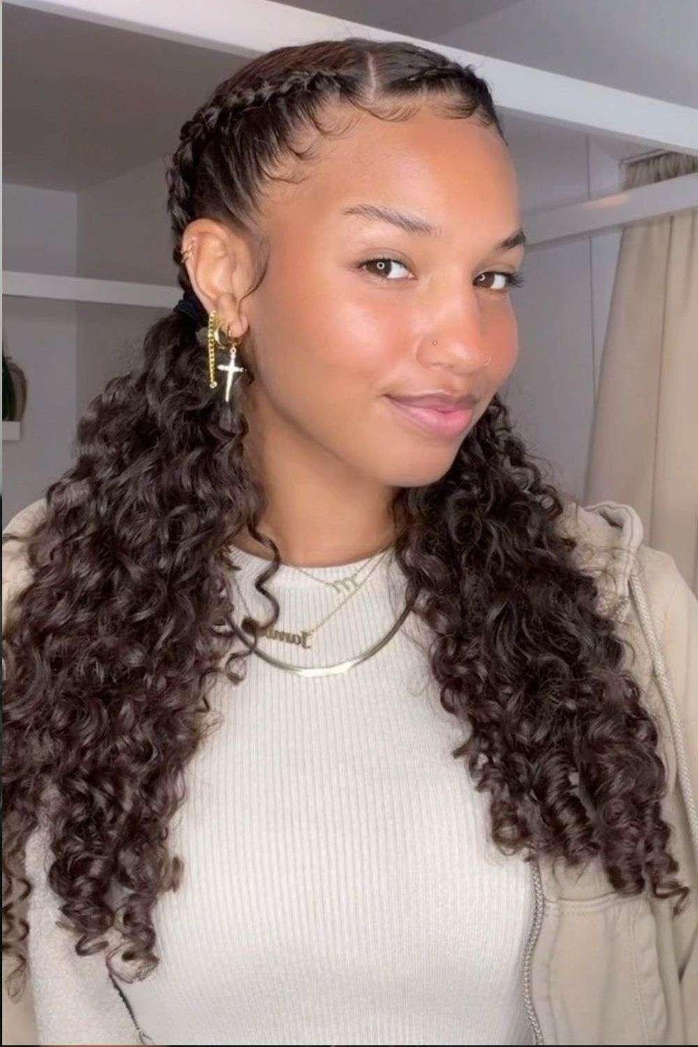 14 Stylish 2 Ponytail Hairstyles for Black Women (Curly, Sleek, Braided ...